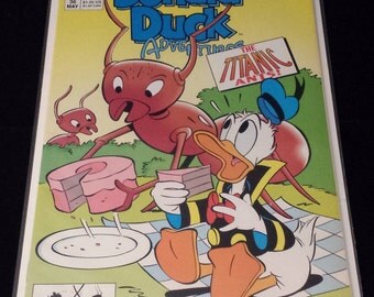 Walt Disneys Mickey's Big Show Donald Duck Clara Cluck 78