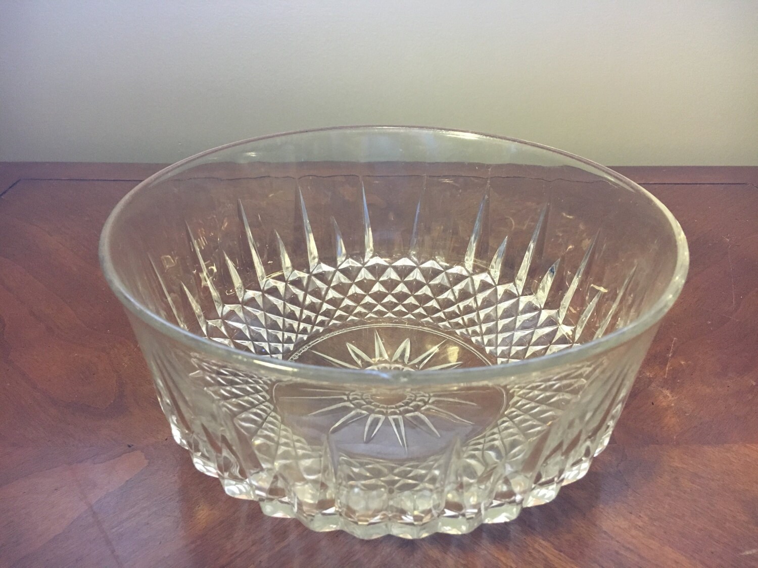 Vintage Arcoroc France Crystal Bowl Retro Diamond Pattern Dish Glassware Serving Kitchenware