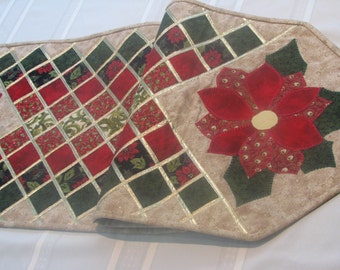 Items similar to White Poinsettia Quilted Table Runner on Etsy