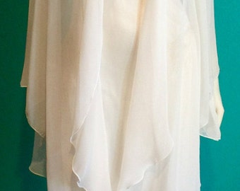 Flowing robes | Etsy