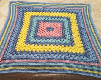 Granny square rug | Etsy