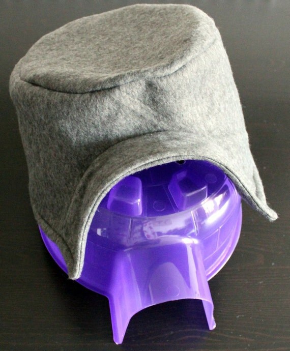 Fleece igloo cover for plastic igloo. Igloo for hedgehog