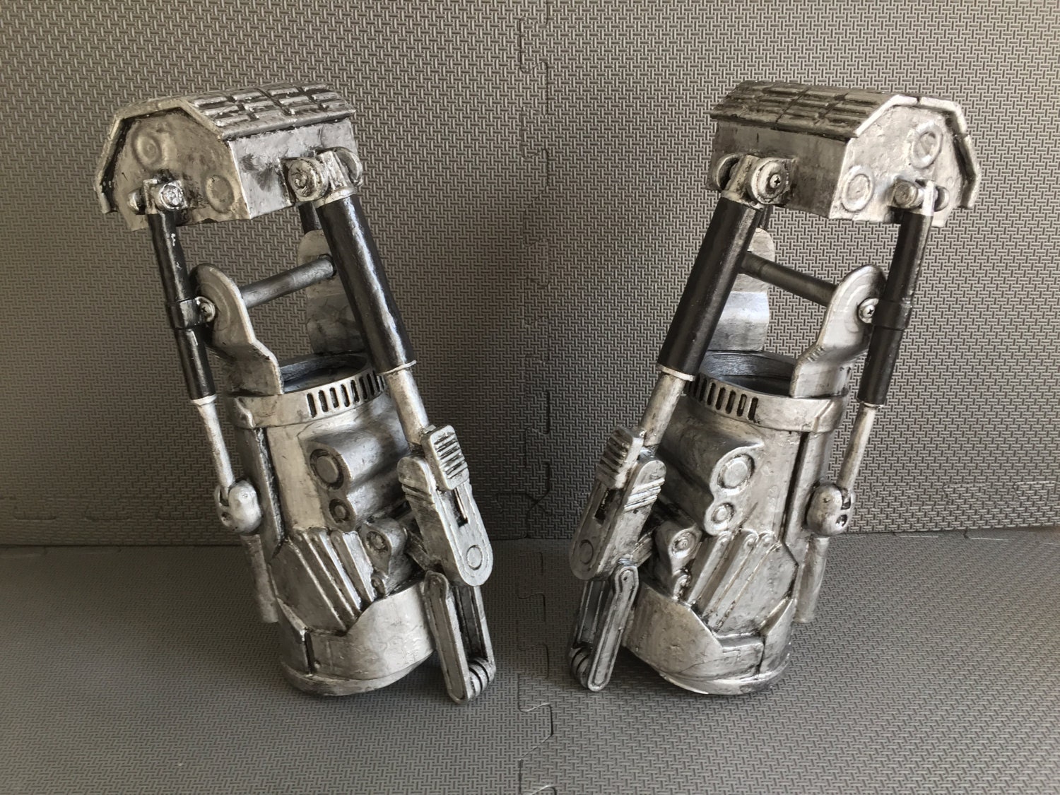 Crossbones' Gauntlets Captain America: Civil War