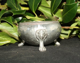 Antique cauldron | Etsy