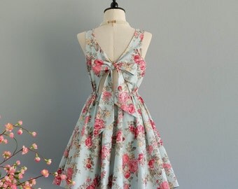 A Party V Shape Dress Green/Gold Floral by LovelyMelodyClothing