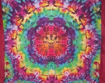 Trippy tapestry | Etsy