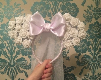 Minnie mouse bride | Etsy