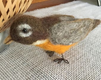 Needle felted robin | Etsy