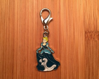Cinderella key chain | Etsy