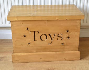 Wooden toy box | Etsy