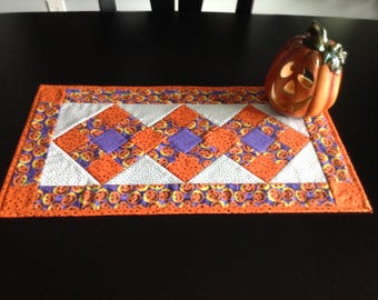 Pumpkin Table Runner Download Pattern