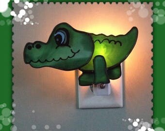Stained glass gator | Etsy