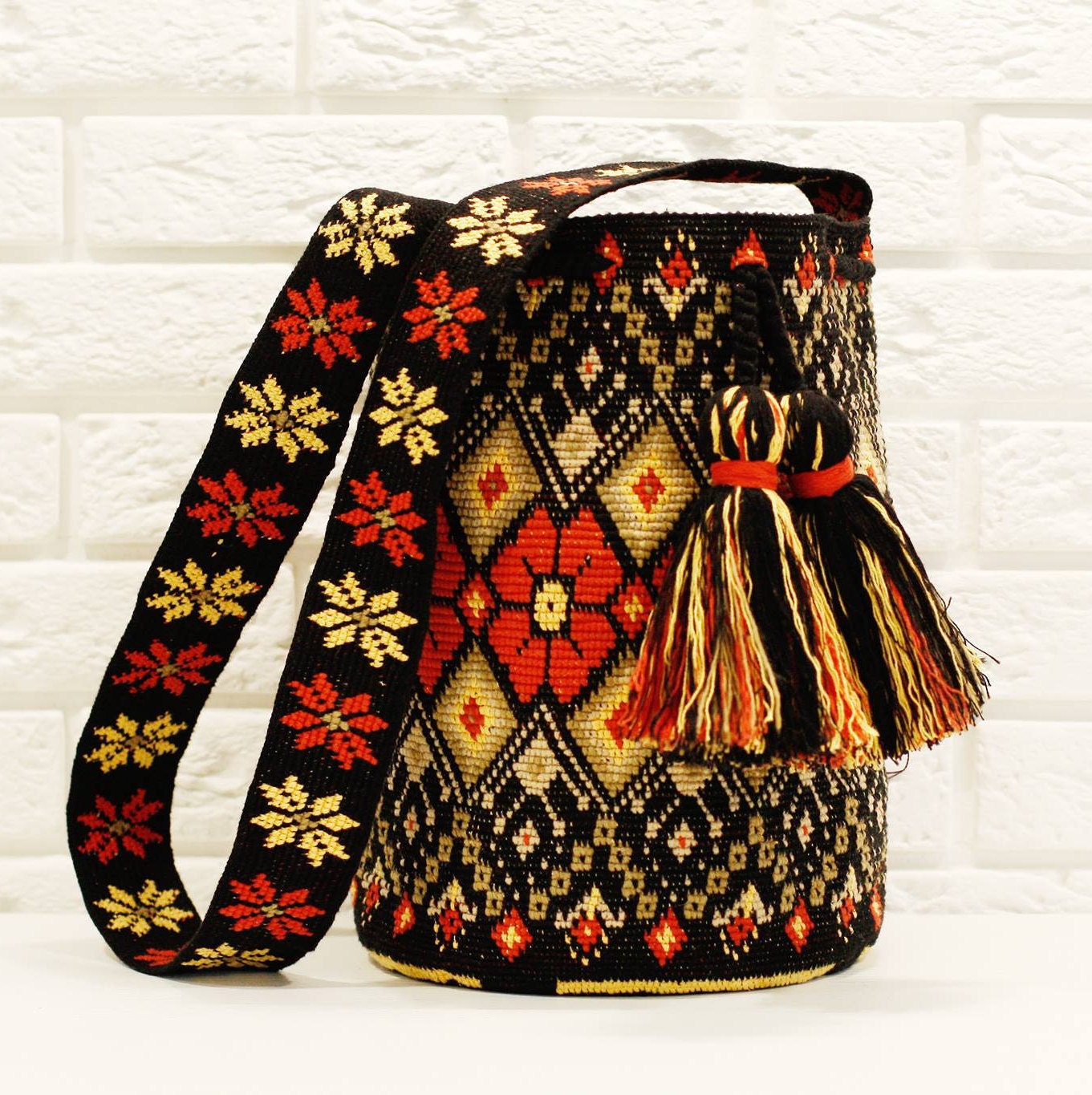 Crocheted Large multicolor Mochila wayuu tecnique tapestry | Etsy ...