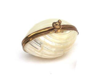 Antique thimble case | Etsy