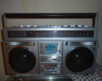 Vintage boombox | Etsy