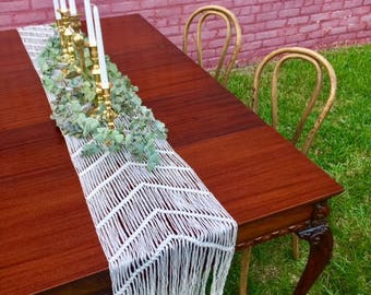 Macrame table runner | Etsy