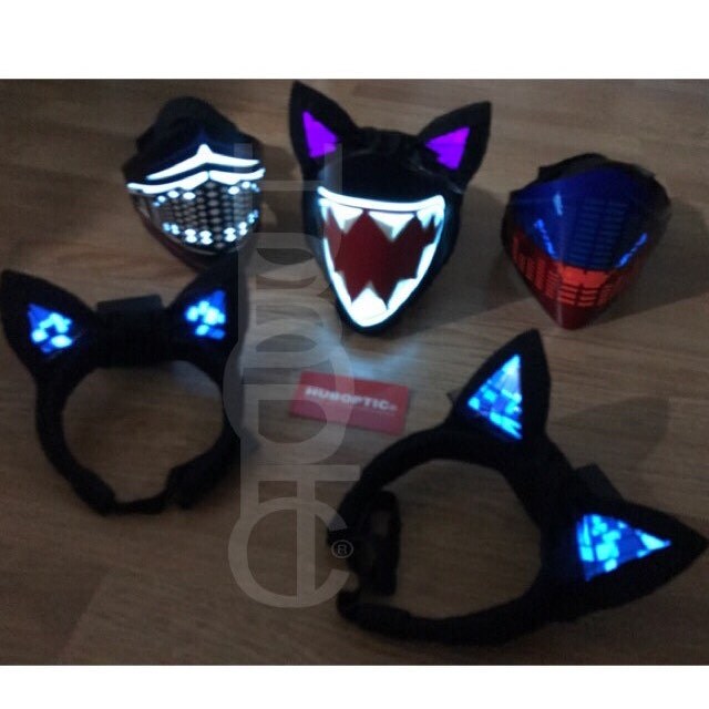 LIGHT UP MASKS SOUND REACTIVE LED LIGHT FASHION STORE by HUBOPTIC