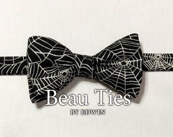 Spider web bow tie | Etsy