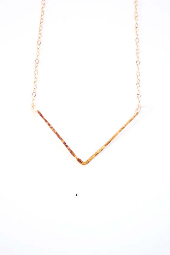 Minimalist Hammered Chevron Arrow Necklace 14k Gold Filled