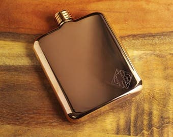 Engraved flasks | Etsy