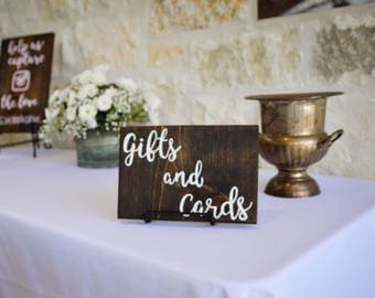 Wedding gift table | Etsy