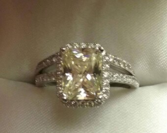 Canary diamond ring | Etsy