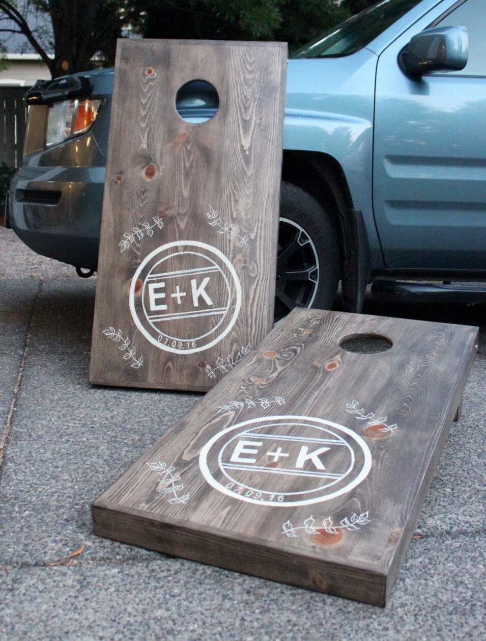 Deluxe Custom Made Cornhole Boards