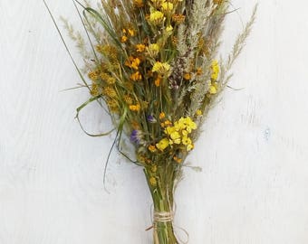 Dried flower arrangement | Etsy