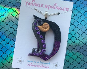 Ursula necklace | Etsy