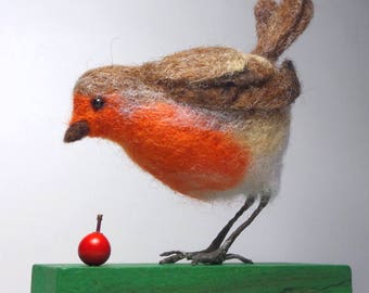 Needle felted robin | Etsy