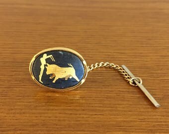 Bull lapel pin | Etsy