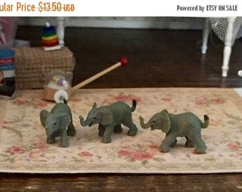 Plastic elephant | Etsy