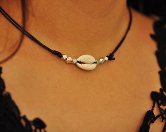 Shell necklace | Etsy