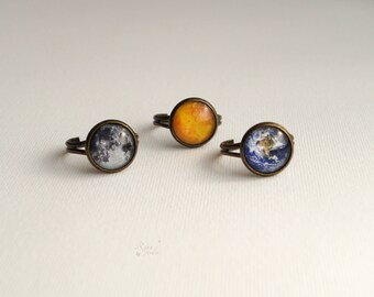 Planet ring | Etsy