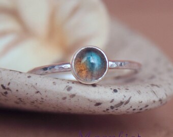 Labradorite engagement ring | Etsy