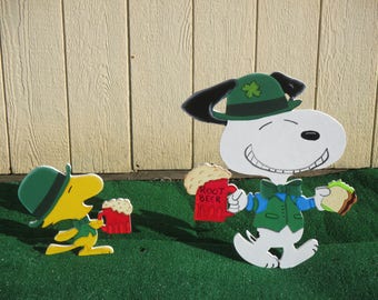 Snoopy yard sign | Etsy