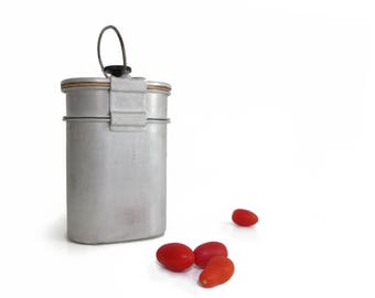 Old lunch box | Etsy