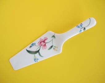 Porcelain server | Etsy