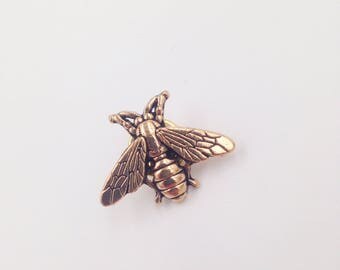 Gold bee pin | Etsy