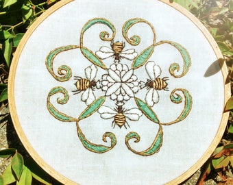 Bee mandala | Etsy