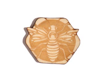 Bee lapel pin | Etsy