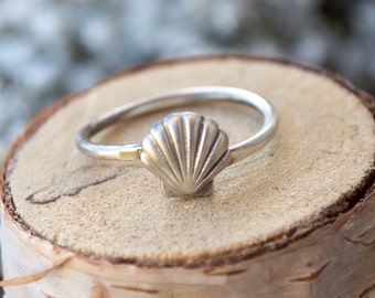 Shell ring | Etsy