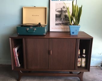 Record player stand | Etsy