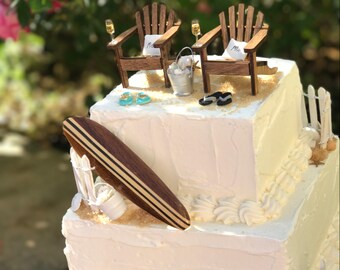 Surfing cake topper | Etsy