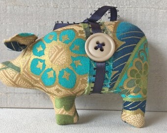 pig ornaments animal ornaments Christmas ornaments by PiggoDilly