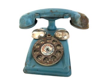 Vintage telephone | Etsy