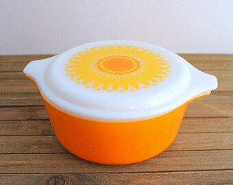 Vintage pyrex | Etsy