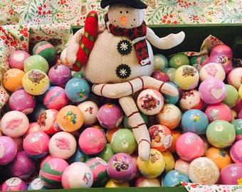 Lush bath bomb | Etsy