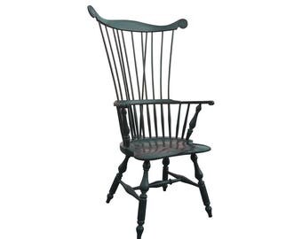 Philadelphia style Comb-back Windsor chair