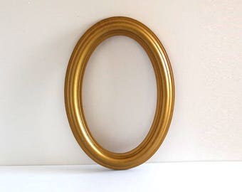 Vintage oval frame | Etsy